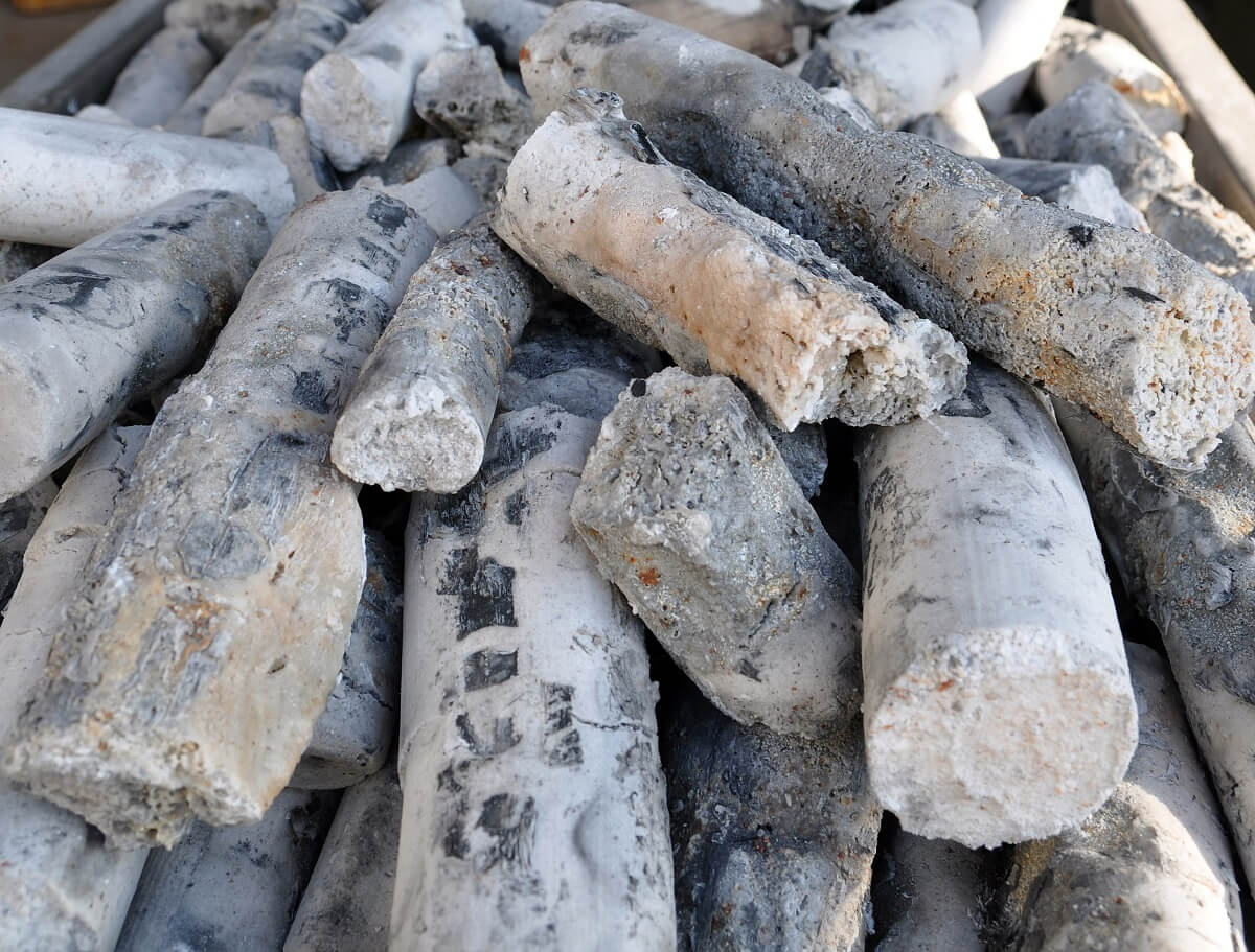 Bamboo salt production process. View it here - Bambu®Salz